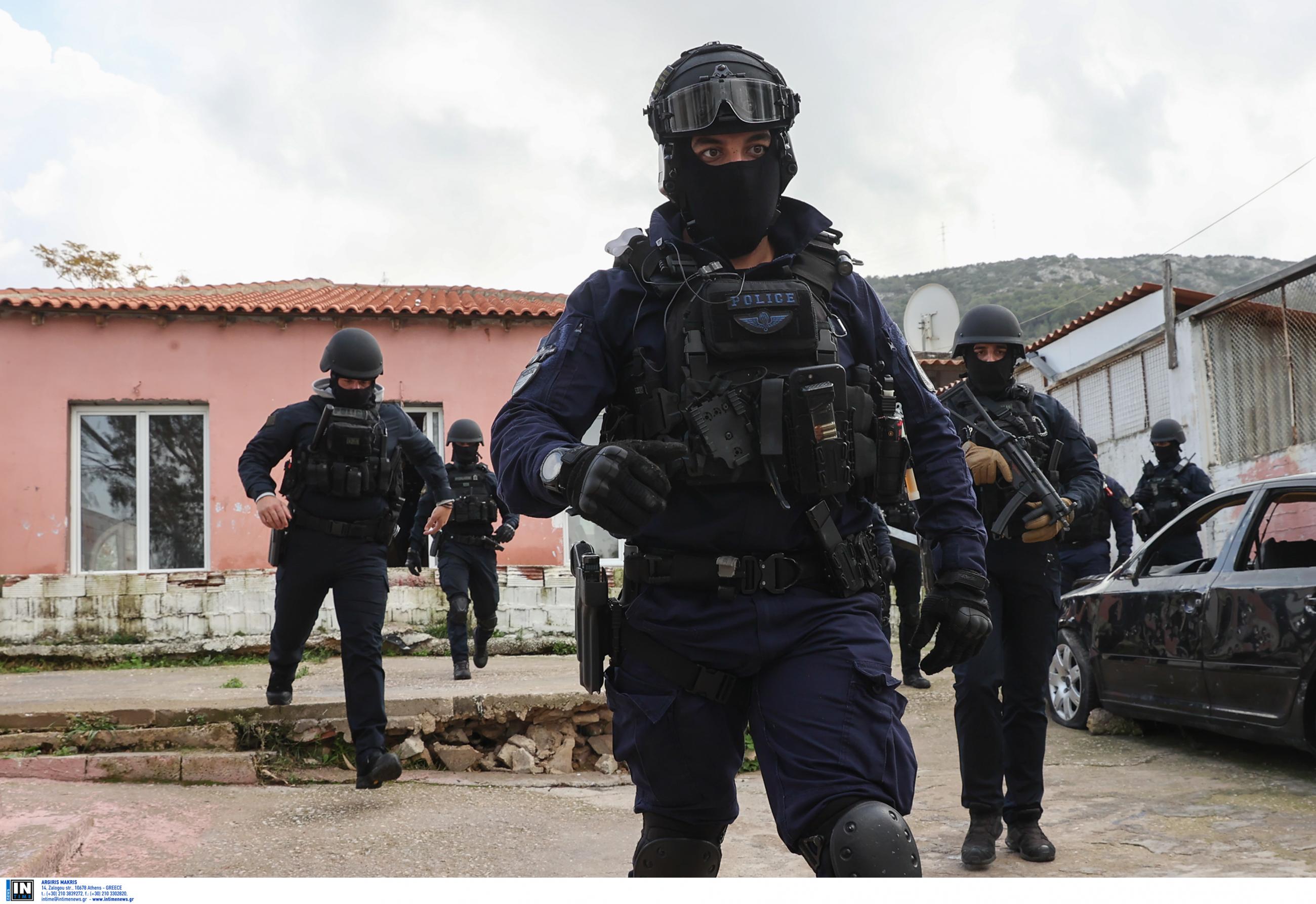 Σε εξέλιξη αστυνομική επιχείρηση στη δυτική Αττική | PoliceNET of Greece