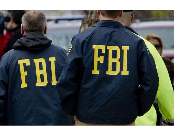 Πράκτορες του FBI προχώρησαν στην κατάσχεση τηλεφώνων του δημάρχου της ...