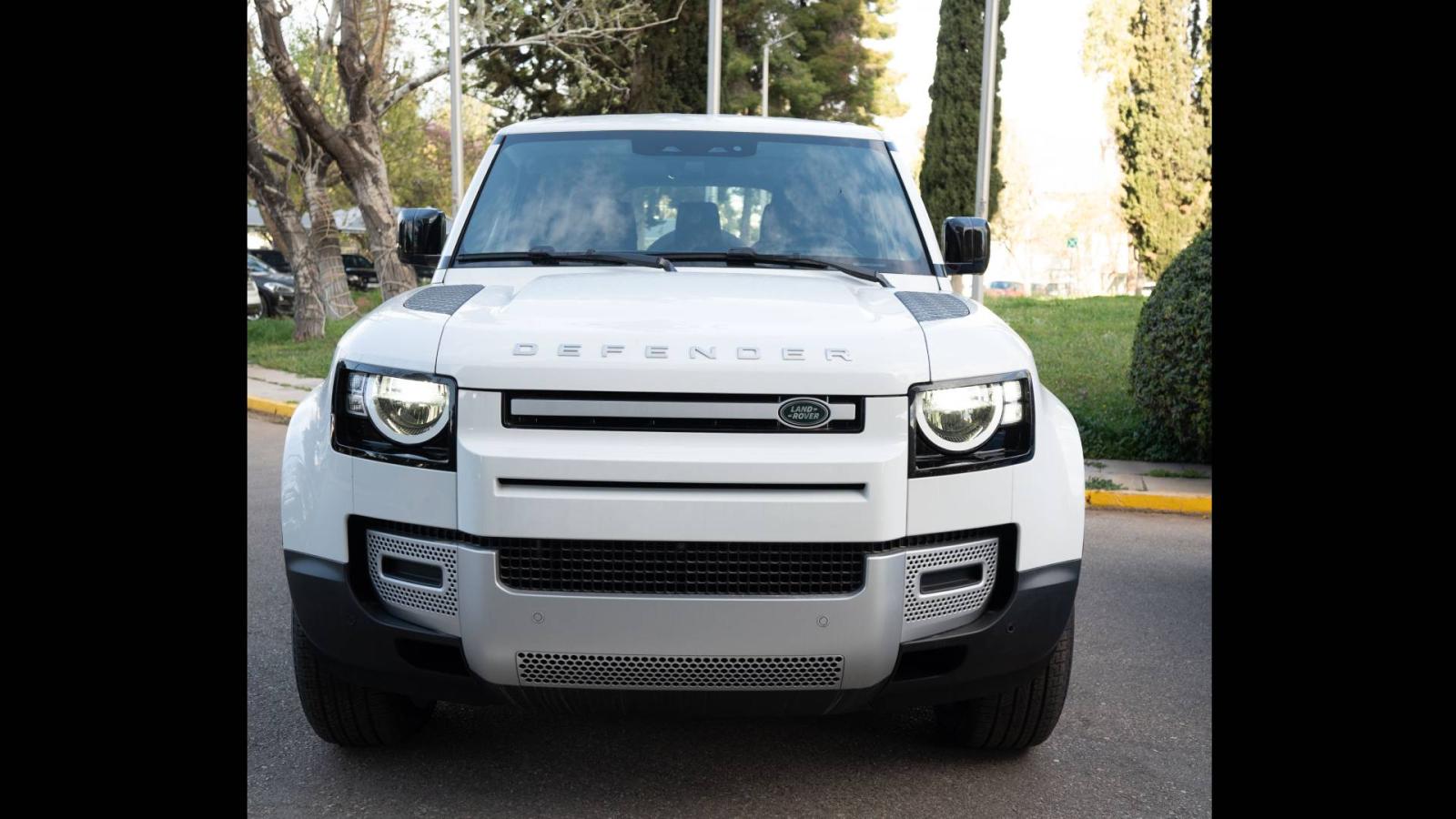 Το Land Rover Defender της Αστυνομίας βγήκε στους δρόμους -Σε ποια ...